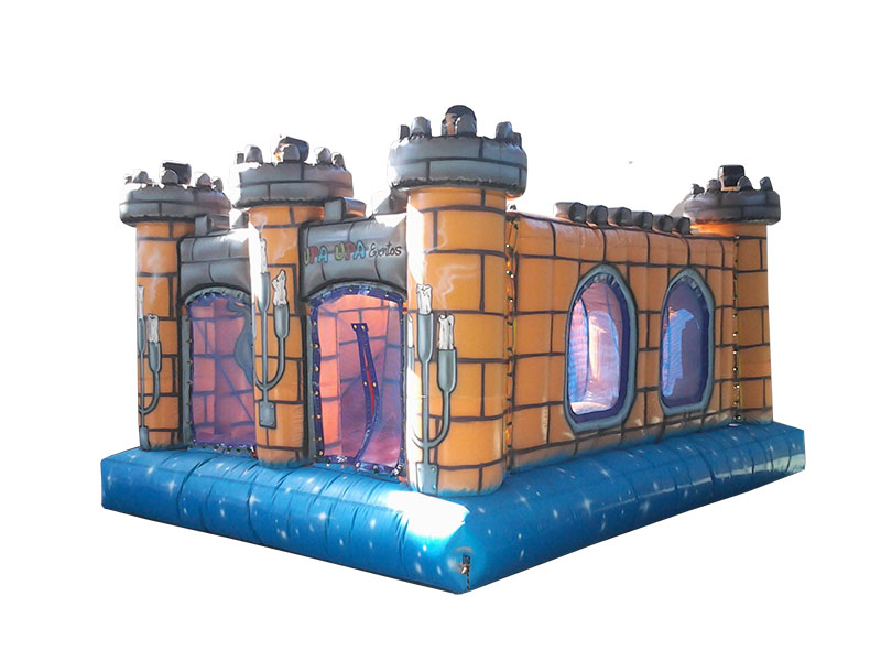 Castelo Inflável Medieval 3,60m X 4,40m – Europlay Brinquedos